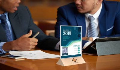 QR Codes on Table Tents | QR Code Generator | QRCodeChimp.com
