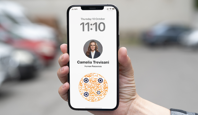 6 Ways to Use Smartphone as Your Digital Business Card